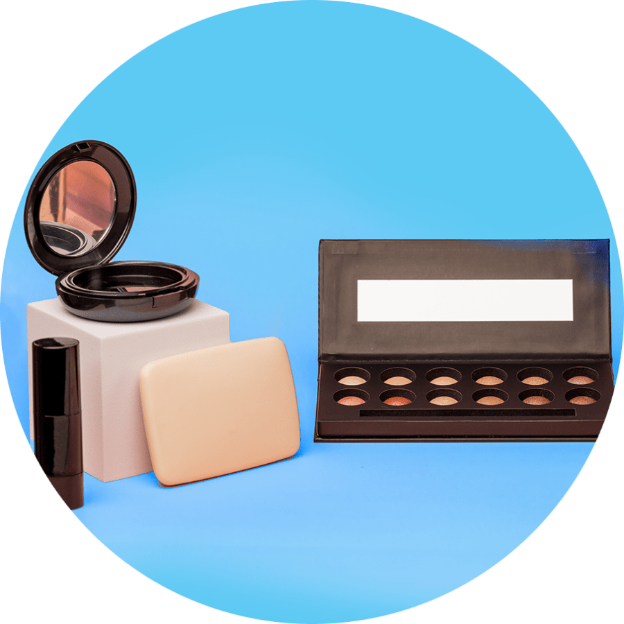 Color Cosmetics – Amber.